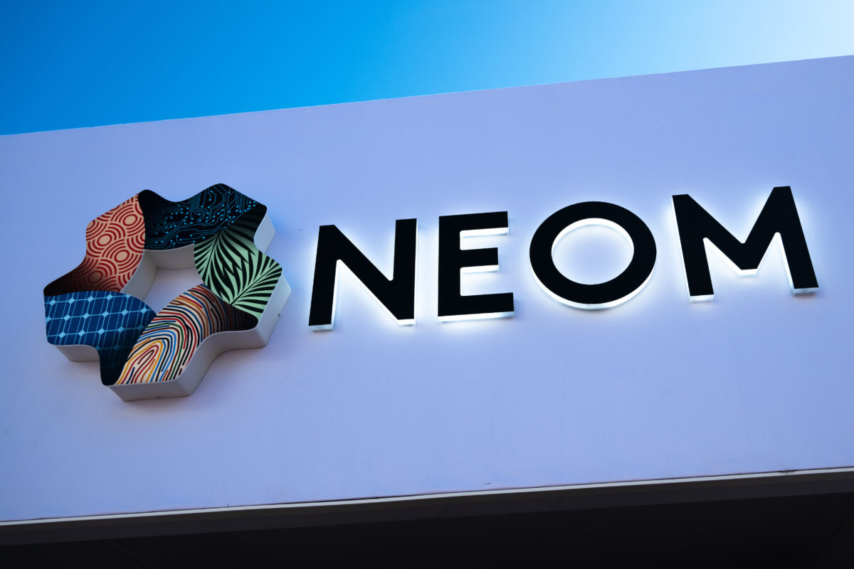 Saudi PIF reported to be weighing NEOM job cuts, relocating staff - The ...